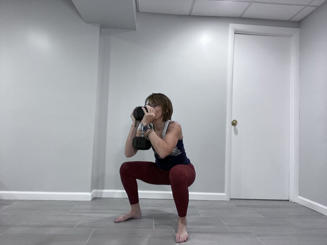 7 Easy Squats For Aging Knees: Tips And Techniques | Simply Aging Healthy
