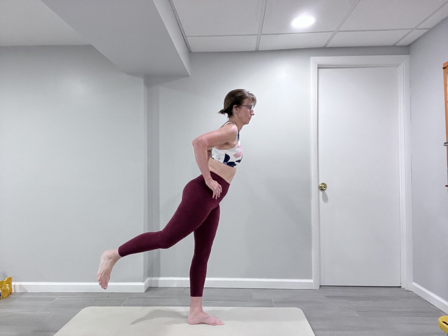 14 Of The Best Balance Exercises For Ankle: Strengthening Seniors ...