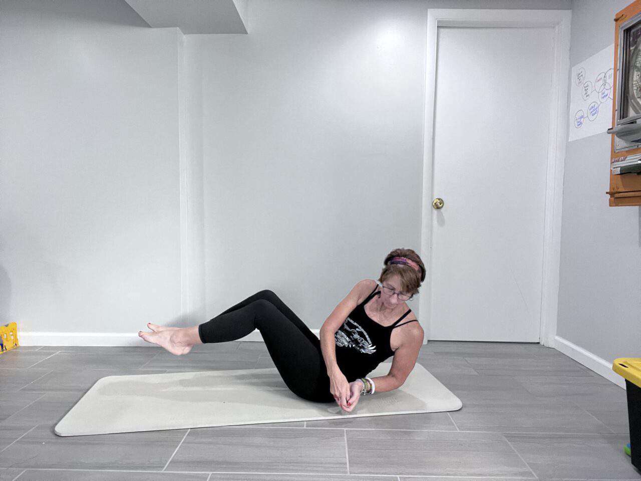 Love Handle Exercises For Older Adults: Stay Fit And Healthy In Your ...