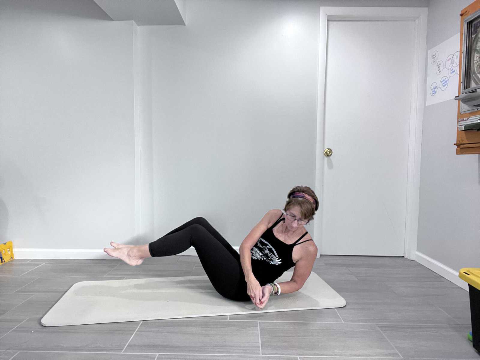 Love Handle Exercises For Older Adults: Stay Fit And Healthy In Your ...