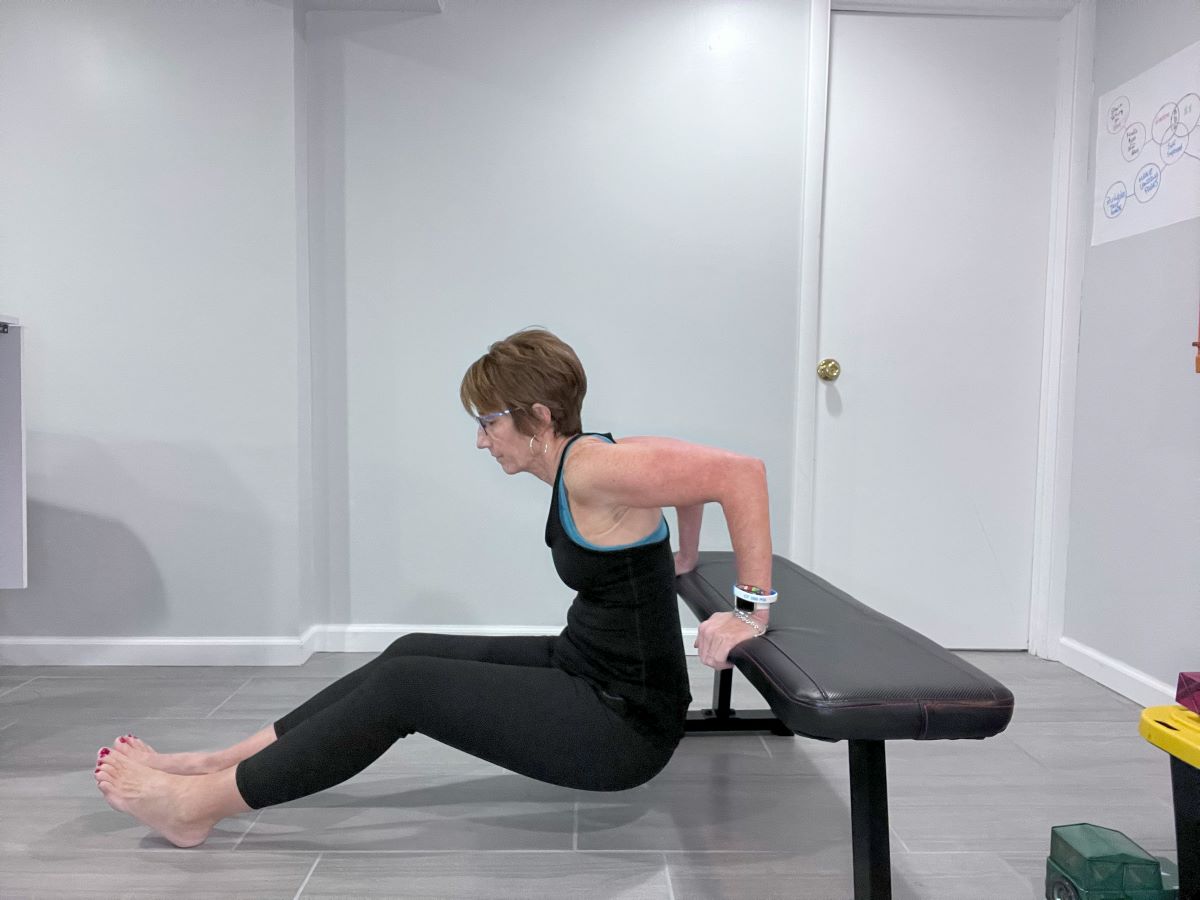 10 Best Alternative Exercise For Tricep Dips After 60 | Simply Aging ...