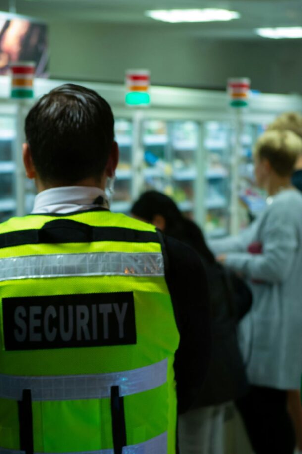 Going Through Security After A Total Knee Replacement: Tips For A ...